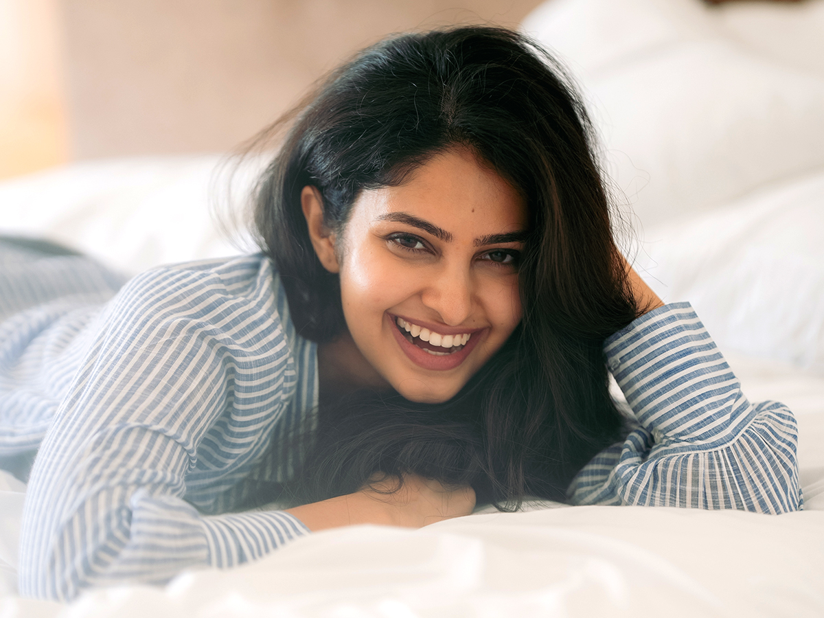 బెడ్‌ రూంలో ఫోటోషూట్‌.. మాజీ మిస్ ఇండియా ఫోటోలు వైరల్‌ | Actress Manasa Varanasi New Photoshoot ...